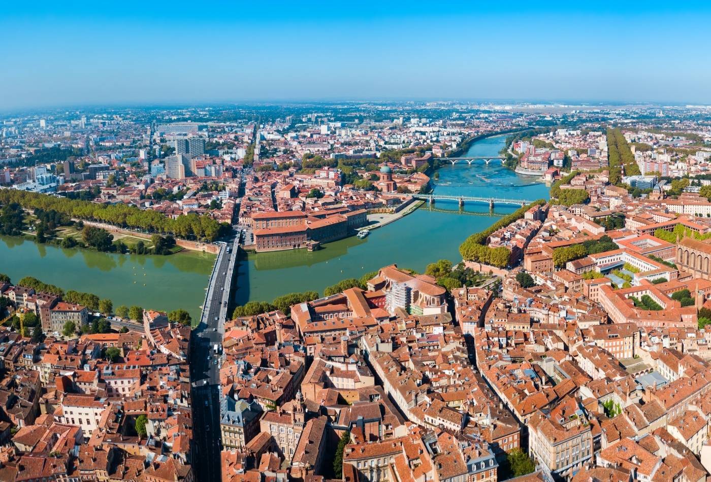 Tickets for travel across France through July are here!